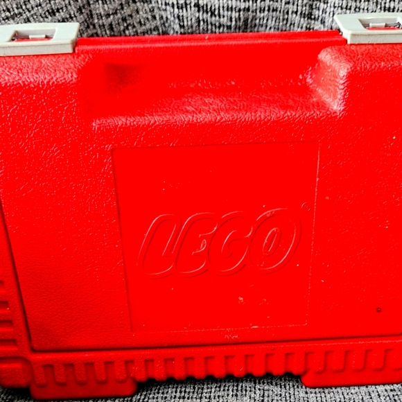 Leggo | Toys | Vintage 98s Red Leggo Storagecarrying Case Made In Usa ...